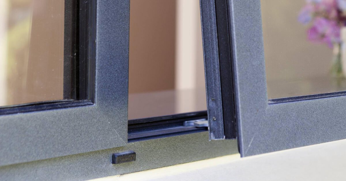 Alitherm 300 | Cladwinds